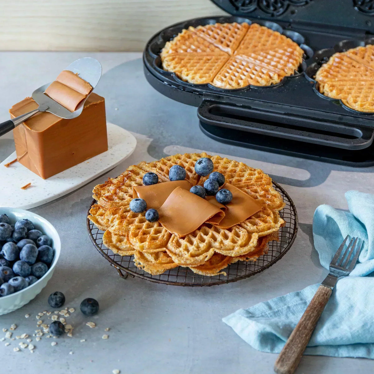 Saftige proteinvafler – Perfekte i vårt Grand Double-vaffeljern – Wilfa AS